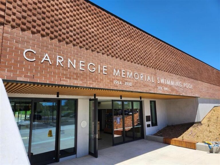 The Carnegie Memorial Swimming Pool is reopening after $75mill redevelopment - Melbourning.